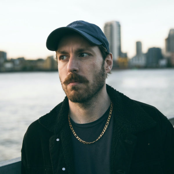 Lawrence Hart sort un single émotionnel orienté dancefloor, "Hear Ur ...